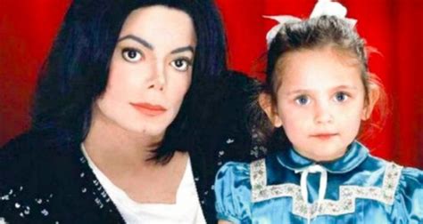 Как сейчас выглядит единственная дочь Майкла Джексона — красавица Пэрис Джексон В Тренде