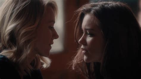 60 Best Lesbian Tv Shows On Netflix