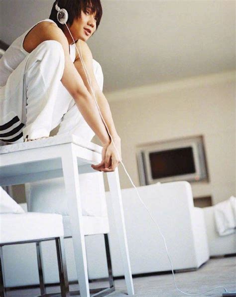 2006年，林俊杰《进化论》专辑写真，图一太厉害了