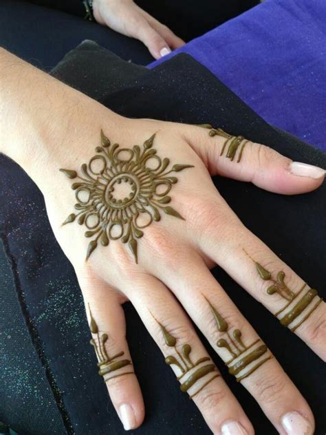 35 Latest Back Hand Mehndi Design Ideas For Eid 2015 Entertainmentmesh