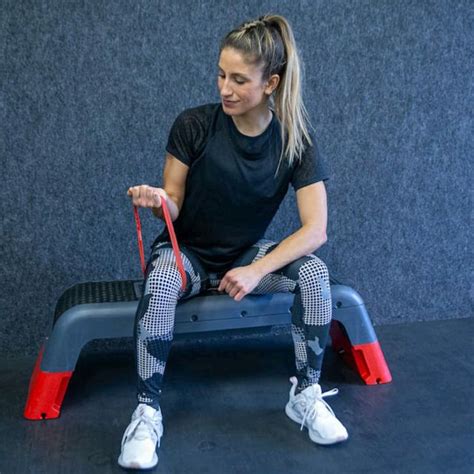 Bicep Curl Band By Nicoleta G Exercise How To Skimble