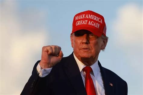 Us Midterms Voter Intimidation Already Reported As Americans Head To