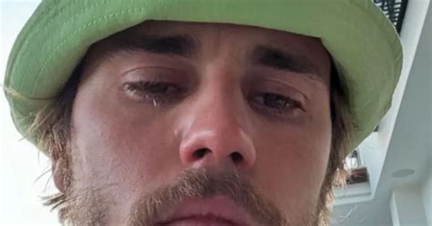 Justin Bieber Breaks Down In Tears In New Post Without Wife Hailey As Fans Fear The Worst The