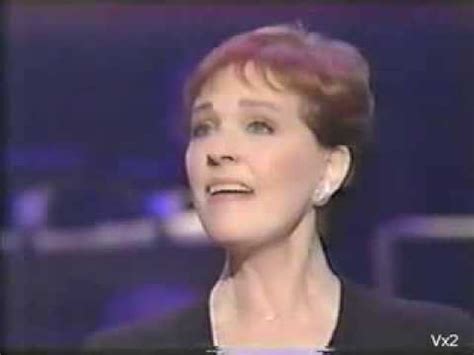 Julie Andrews Sings Edelweiss With Full Orchestra And Stereo Audio