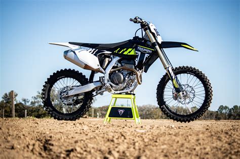 Video 2024 Triumph Tf 250 X First Look Bike Test Racer X