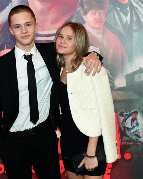 Metro Москва Тэг Сериал слово пацана