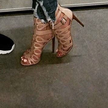 Shayna Wayne S Feet I Piedi Di Shayna Wayne Celebrities Feet