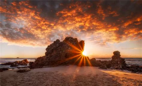 Python进阶篇——图像处理合集（五）光照滤镜效果 知乎