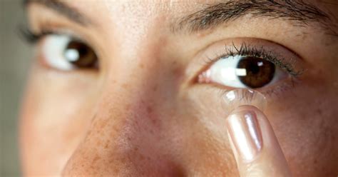 15 Problems Only Contact Lens Wearers Can Relate To