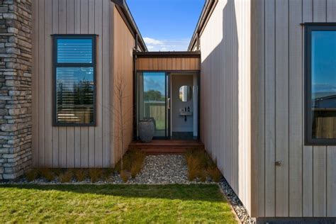 Abodo® Vulcan Vertical Grain Russwood Timber Specialists Cladding Decking Flooring