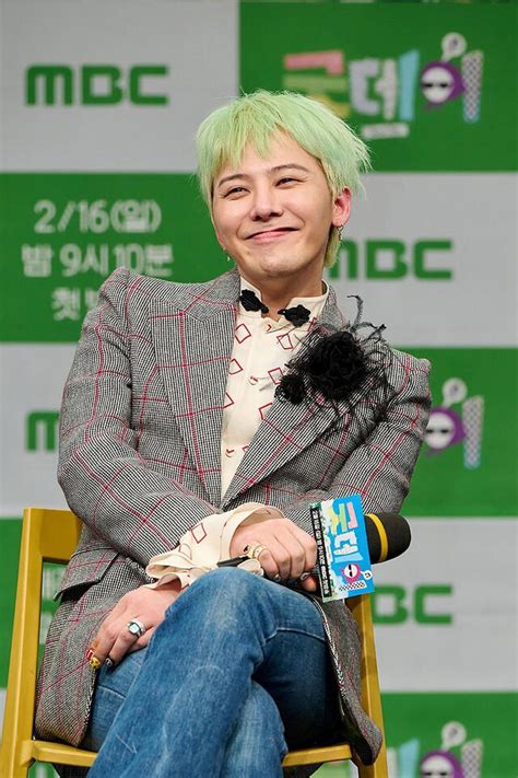 지드래곤 정규3집 위버멘쉬로 컴백…발매 직후 음원차트 정상 종합