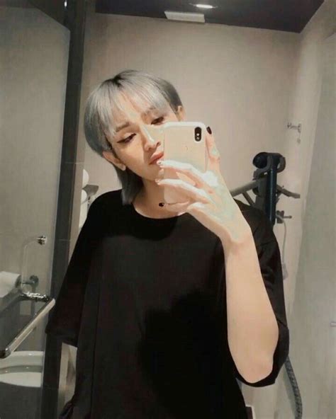 Pin tillagd av min yeonjun på MIX YU