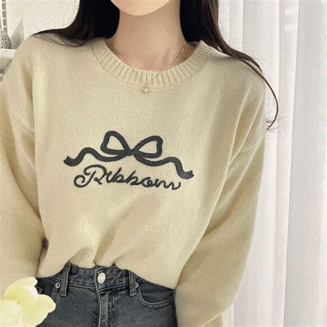 필랑 예쁨주의할인 러블리 리본 크롭 라운드넥 니트 4color