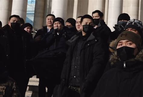 Л Оюун Эрдэнэ Бид эвлэлдэн нэгдэх хэрэгтэй Ингэж чадахгүй бол