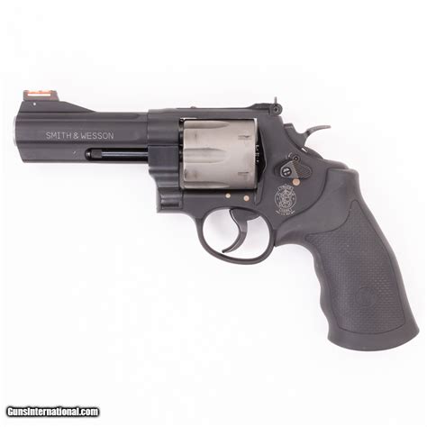 Smith And Wesson Model 329 Pd 44 Magnum