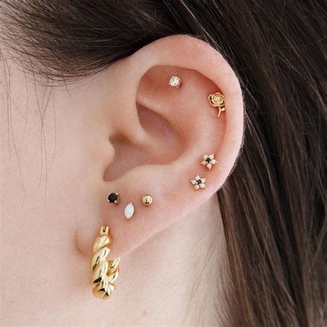 A Guide To Stunning Ear Piercing Styles