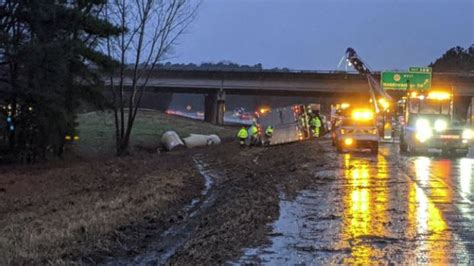 Driver Injured After Tractor Trailer Crash On I 295 8news