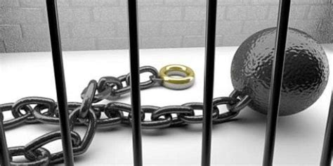 Are You Trapped In A Narcissistic Relationship Yourtango