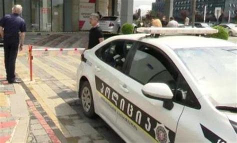 დიდი ტრაგედია ამ დილით 17 წლის ბიჭი მშენებლობიდან გადმოვარდა და იქვე დაიღუპა რა უნდოდა