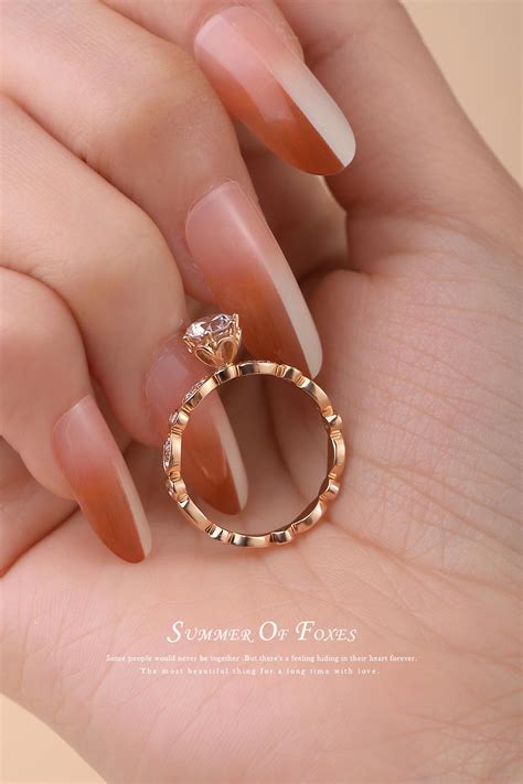 百搭小清新，戴一辈子都不会过时的钻戒 知乎