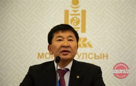 Б Дэлгэрсайхан сайдын ашиг сонирхол төрийн төмөр замуудыг дампууруулах уу