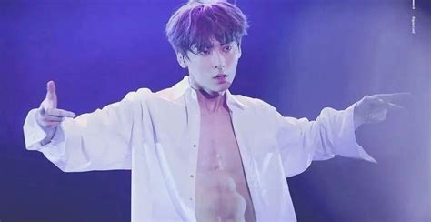 韩国偶像的肌肉男神！15位极品身材idol，世勋、柾国、王嘉尔大pk 知乎