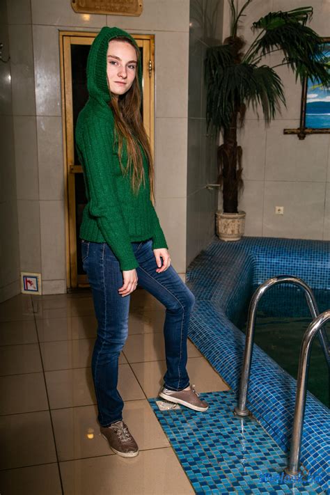 Wetlook Girl In Jeans And Sweater Swims Fully Dressed R Wetgirlswetlook
