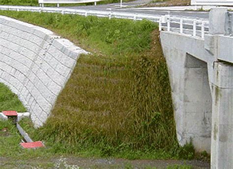 ジオテキスタイル補強土工法 株式会社アドヴァンス