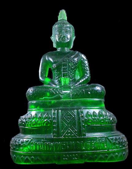 พระแก้วมรกตสำนักพุทธเทวประทีป ปี 2500 พระเครื่อง พระแท้ Webpra เว็บ พระ คอม