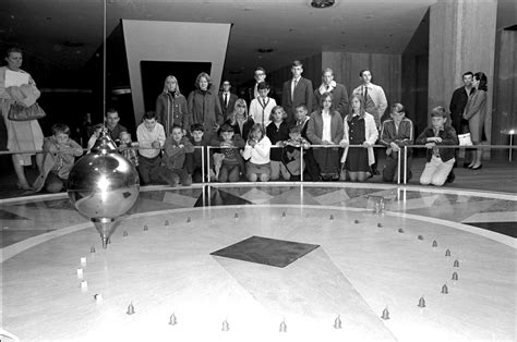 Now You See It Now You Don T The Foucault Pendulum At The National Museum Of American History