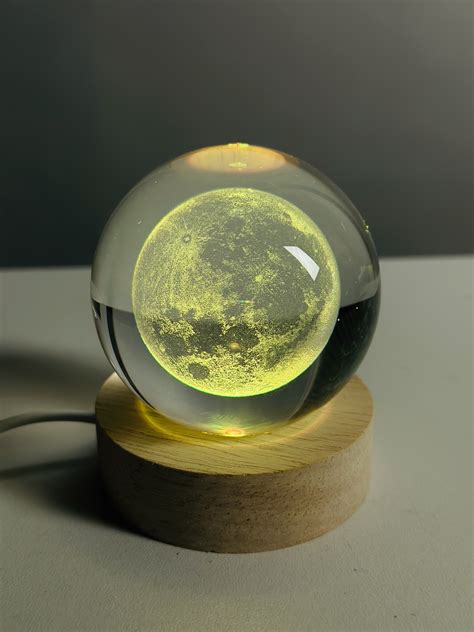 D Color Changing Led Crystal Ball Moon Gadget Sheba