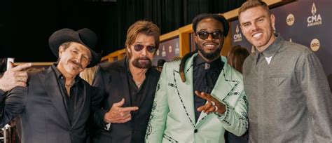 5 Moments From The 2024 Cma Awards You Should Send In Your Group Chat