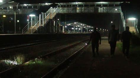 കള്ളന്‍മാരുടെ ശല്യം രൂക്ഷം നാടിന് കാവലായി ഇവര്‍ Vaikom Vellur