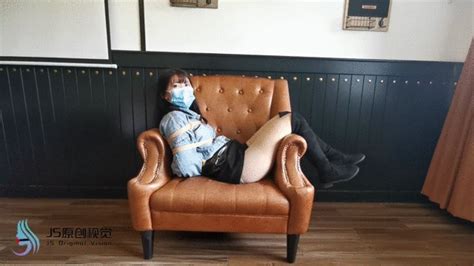 m leg binding on sofa chair chinese models lin luo chinese js original vision