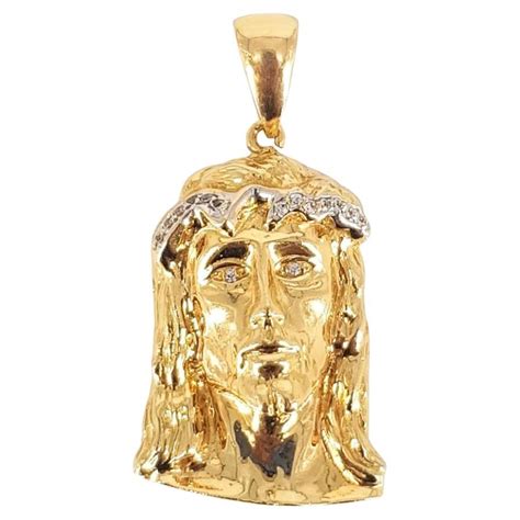 18ct Yellow Gold Jesus Pendant For Sale At 1stdibs