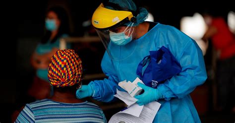 Preocupación En Panamá Por Caída En Demanda De Hisopados Para Detectar