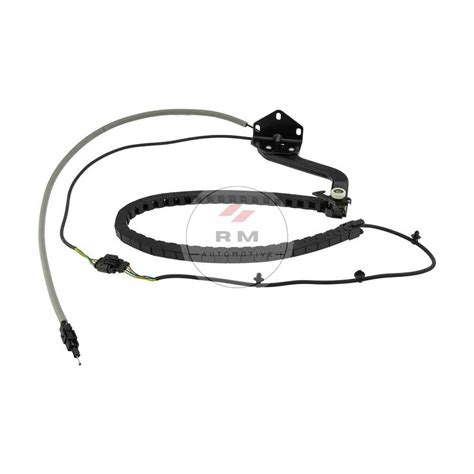 Mercedes Benz ŠoniniŲ DurŲ VeŽimĖlis ApaČia 906 820 0169 Tinka Automobiliams Mercedes Benz