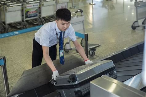 Capse航空服务奖参选案例展示：深航一路“箱”随行李服务 Capse