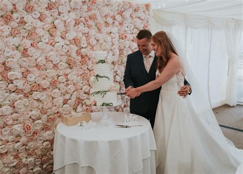 Hannah Cake 21 The Bridal Box