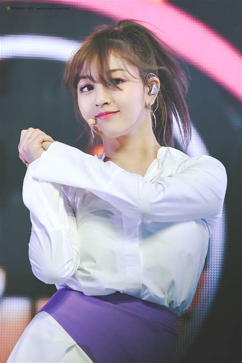 Pin By Dani On Twice Tt Twice Jihyo Kpop Girls Cute Korean Girl
