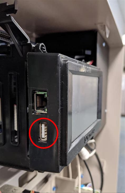 install a usb drive