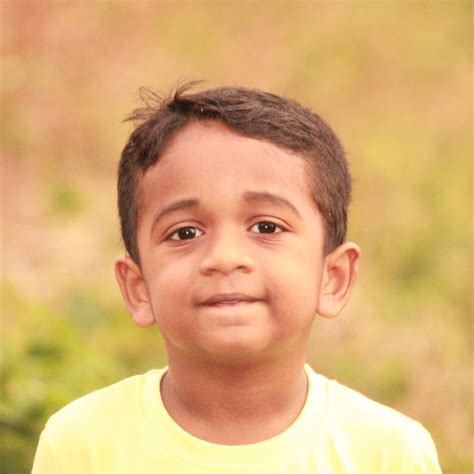 ഫ്രീക്കൻ ബോയ് Youtube