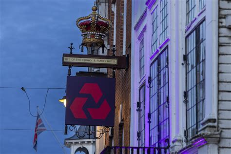 Natwest Cuts Outlook Admits Serious Failings In Farage Case Bloomberg