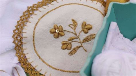 ЊЕНЕ НИТИ ЧУВАЈУ ТРАДИЦИЈУ ОД ЗАБОРАВА Дистрикт