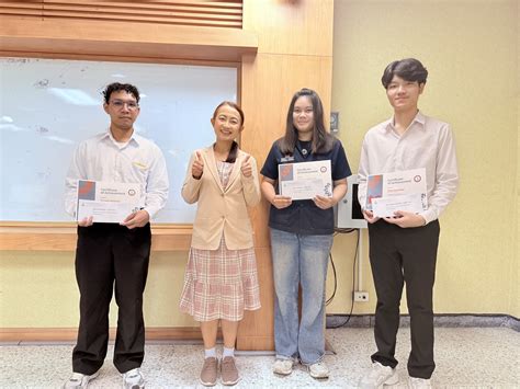 🎉 ขอแสดงความยินดีอย่างยิ่งกับนักศึกษาคนเก่ง 🎓 ผู้ได้รับรางวัลจากการประกวดออกแบบ “เสื้อโปโล