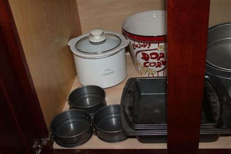 Bakeware Utensils And More Auction Ohio