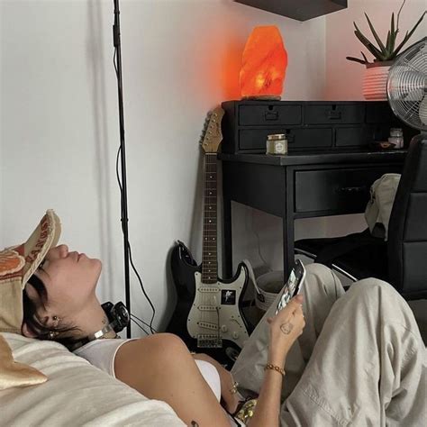 Anxelin Fitzherbert Daughter Of Rapunzel And Eugene Fitzherbert Chadtheroyalidiot On Tumblr