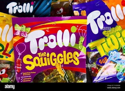 Trolli The Squiggles Süssigkeiten Fruchtgummi Der Trolli Gmbh Fürth