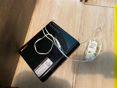 Pccw Router Modem Netvigator With Plug 汽車配件 電子配件 Carousell