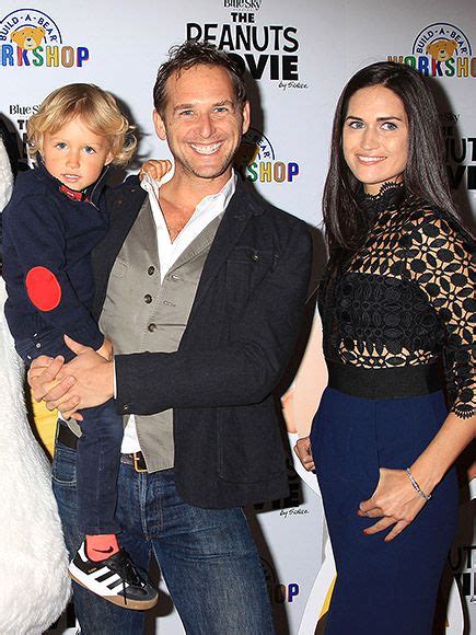 Josh Lucas Ex Wife Josh Lucas Ex Wife Publicly Accuses Him Of